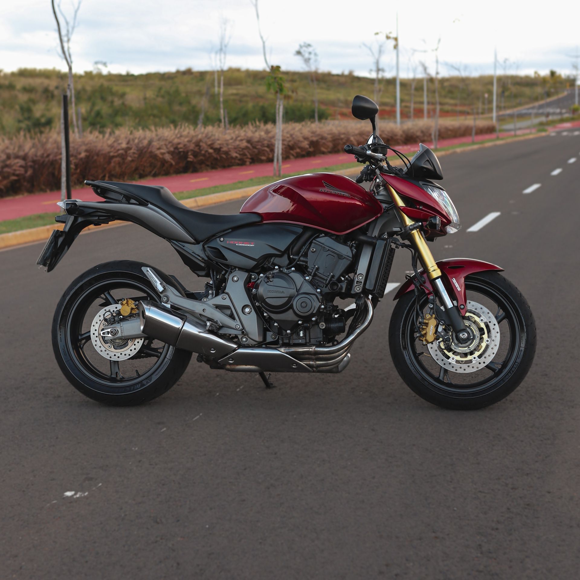 MOTO - CB 600F HORNET OU 35 MIL NO PIX!! :: Melhorando Clássicos