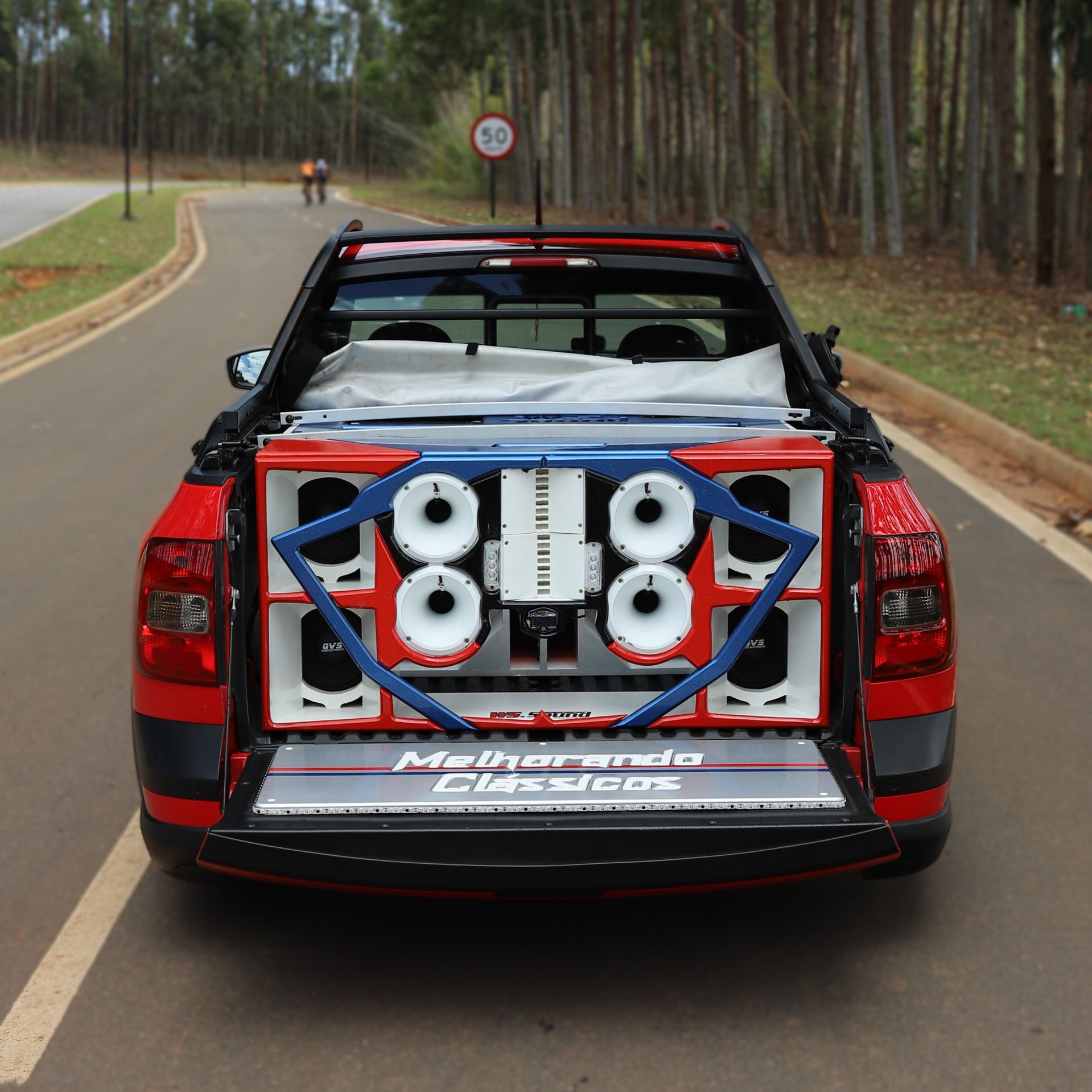 Vw - SAVEIRO CROSS COM 20 MIL DE SOM OU 75 MIL NO PIX !!(SETOR MASTER ...