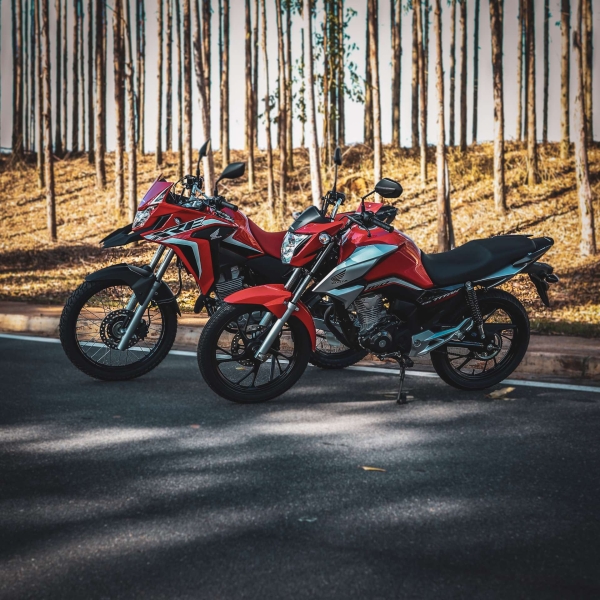 HONDA XRE 2023 + TITAN 160 2023 OU 40 MIL NO PIX!! :: Melhorando Clássicos